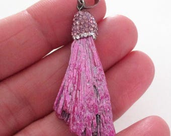 Pink kyanite | Etsy