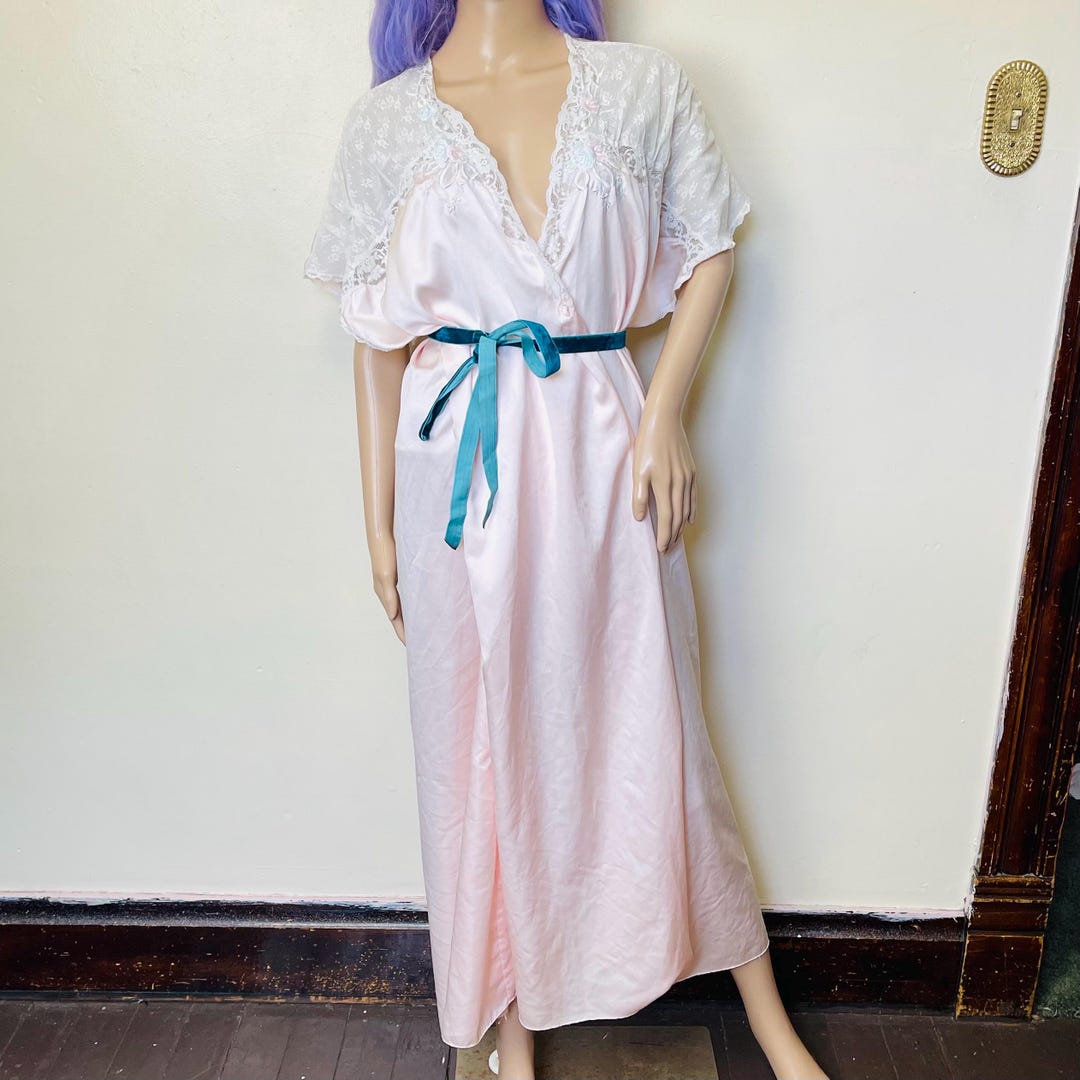 Pink Lacy Satin Vintage 1980s Shimmery Lingerie Robe - Etsy