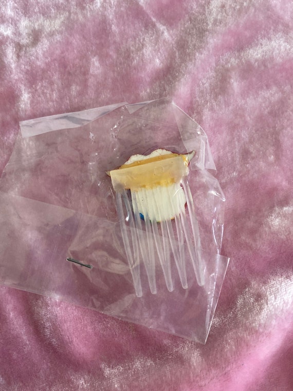 Rainbow Tongue Vintage 70s Deadstock Hair Comb - Gem