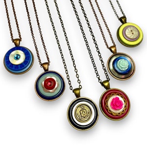 Handmade Repurposed Vintage Button Pendant Necklaces - Small 1" - Etsy