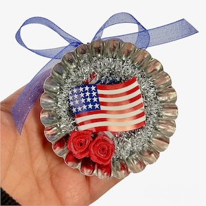 Patriotic Memorial Day Ornaments, American Flag Decoration, Rose Wreath ...