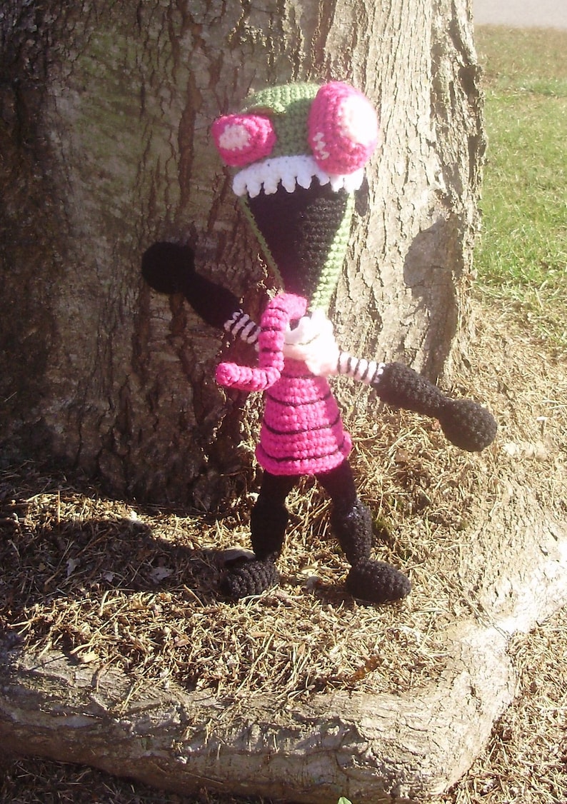 Invader Zim a Crochet Pattern by Erin Scull - Etsy
