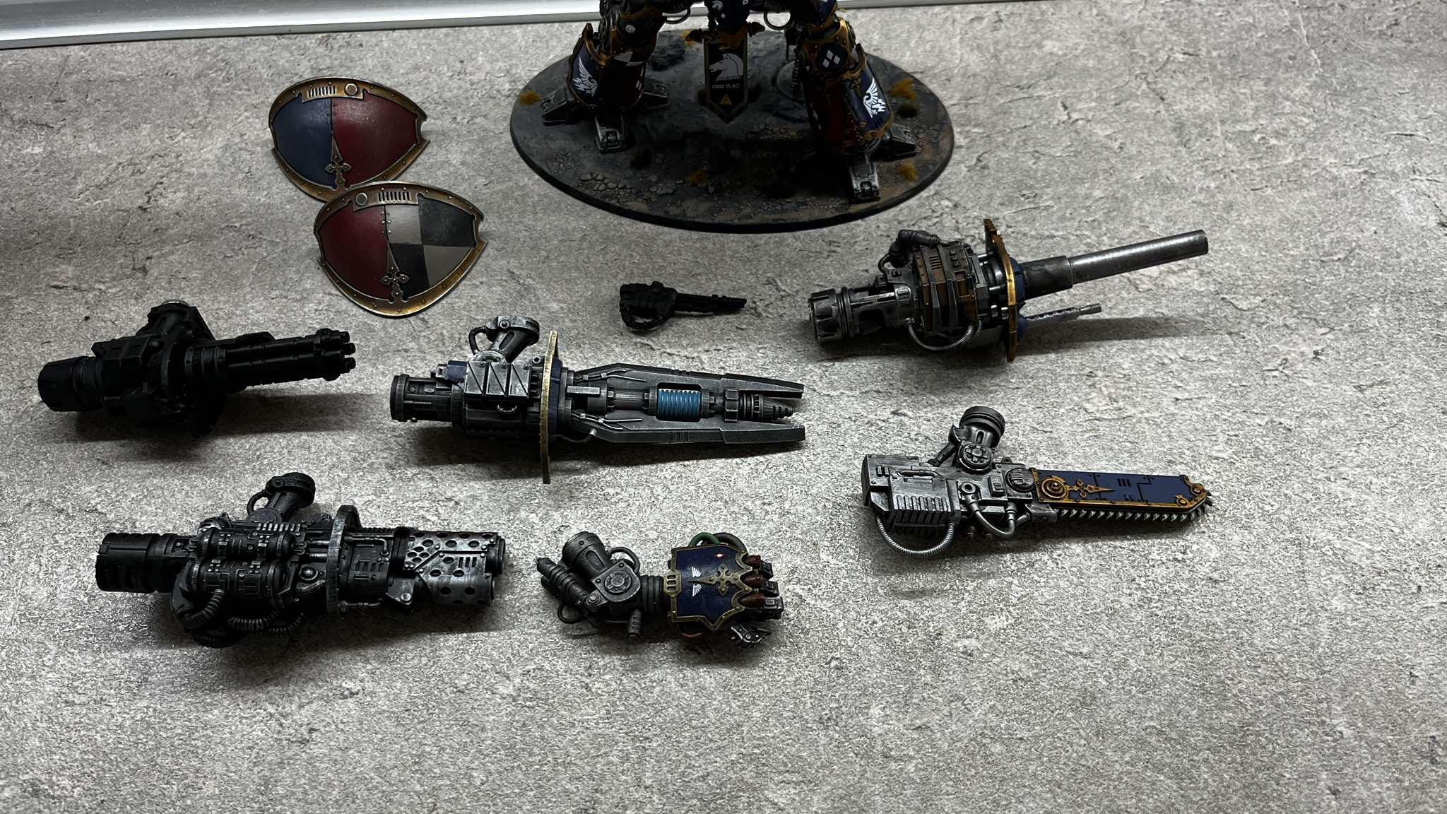 Imperial Knight - Questoris | Magnetized Weapons, Additional Custom ...