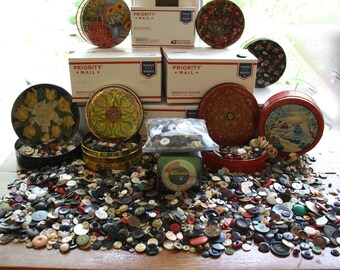 Vintage buttons | Etsy