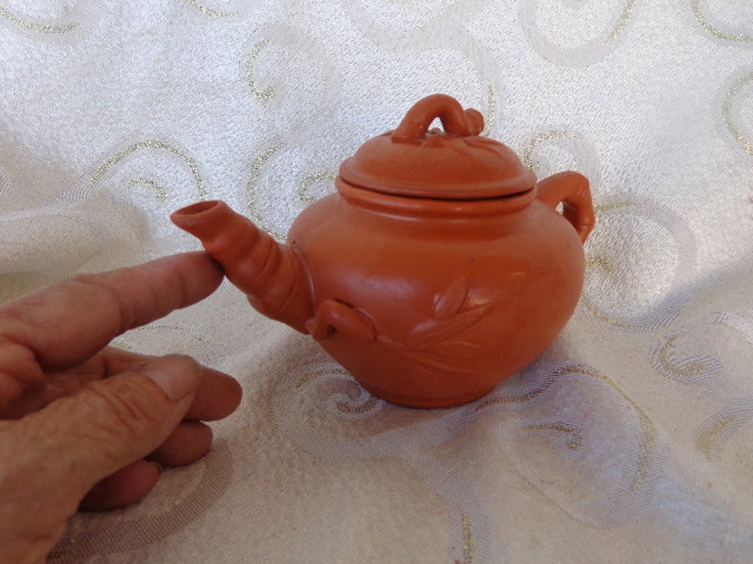 YIXING PURPLE CLAY Teapot - Chinese Signed Terra Cotta Color Yixing ...