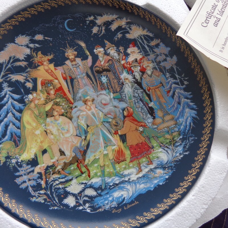 Russian Gifts - 60+ Gift Ideas for 2024