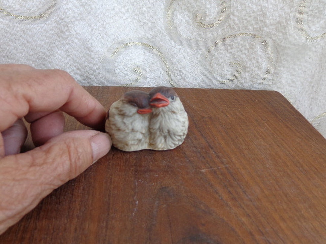 BABY SPARROWS FIGURINE - 1 1/4"h X 2"w X 1 1/2"d - Porcelain Baby Birds ...