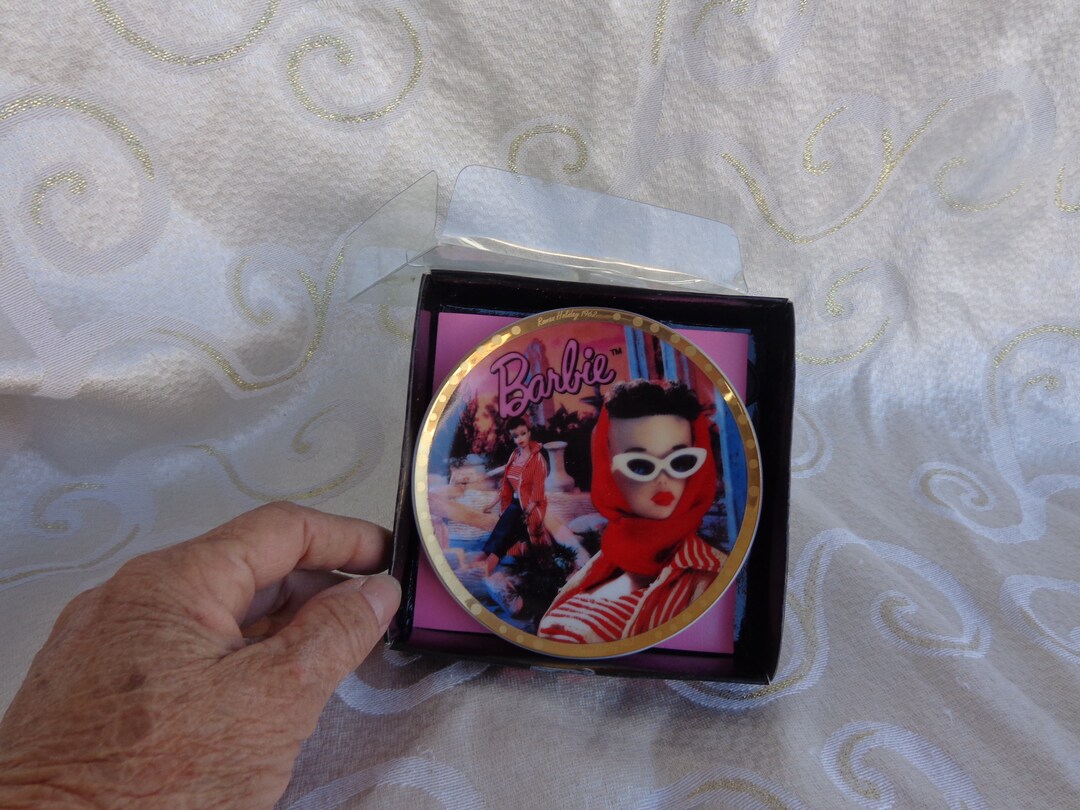 1993 ROMAN HOLIDAY Barbie Porcelain Plate - 1962 Barbie Pictured on ...