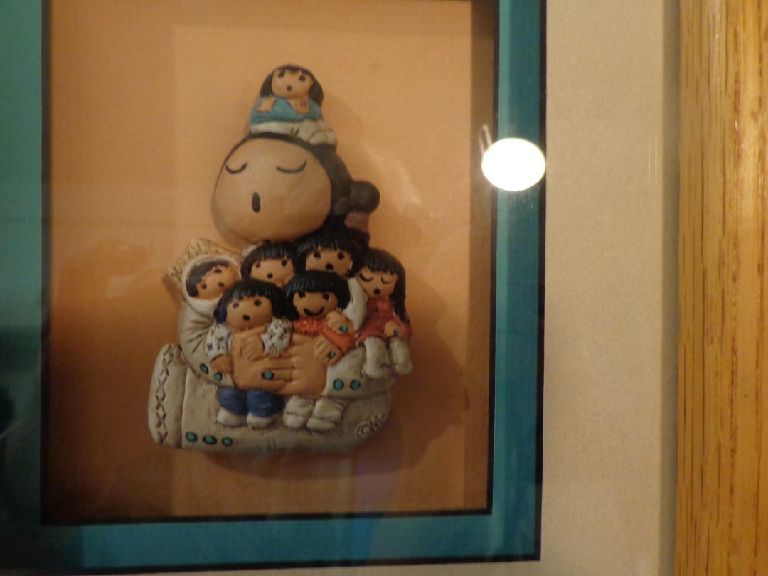 NAVAJO STORYTELLER 3D Resin Shadow Box Figurine Inside 9" X 8" X 1 1/2 ...