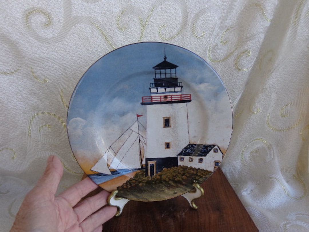 LIGHTHOUSE COLLECTION PLATE - David Carter Brown - 8 1/4"d - White ...