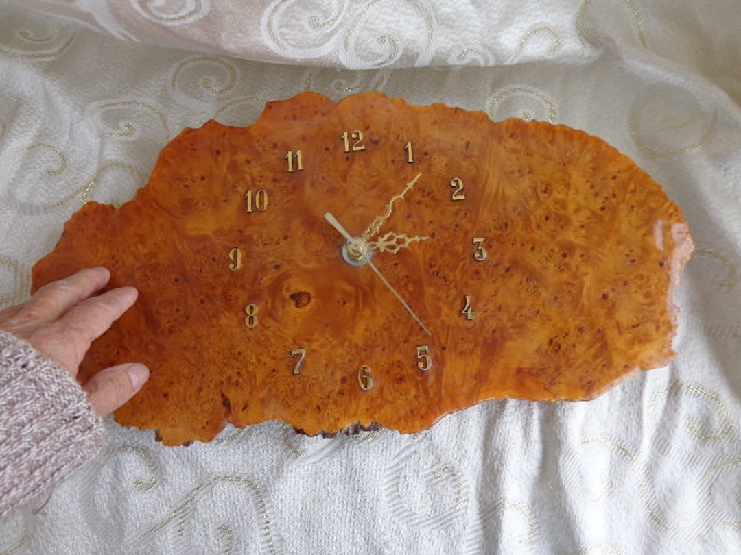 WOOD BURL CLOCK 17 1/2l X 9 1/2h Wooden Burl Excellent Timekeeper ...
