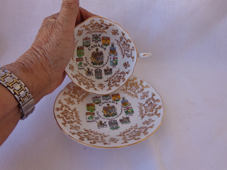 Paragon CANADA COATS of ARMS and Emblems Teacup and Saucer - Etsy