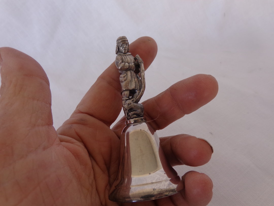 SHEPHERD NATIVITY BELL Vintage 1985 Reed and Barton Silver Plated ...