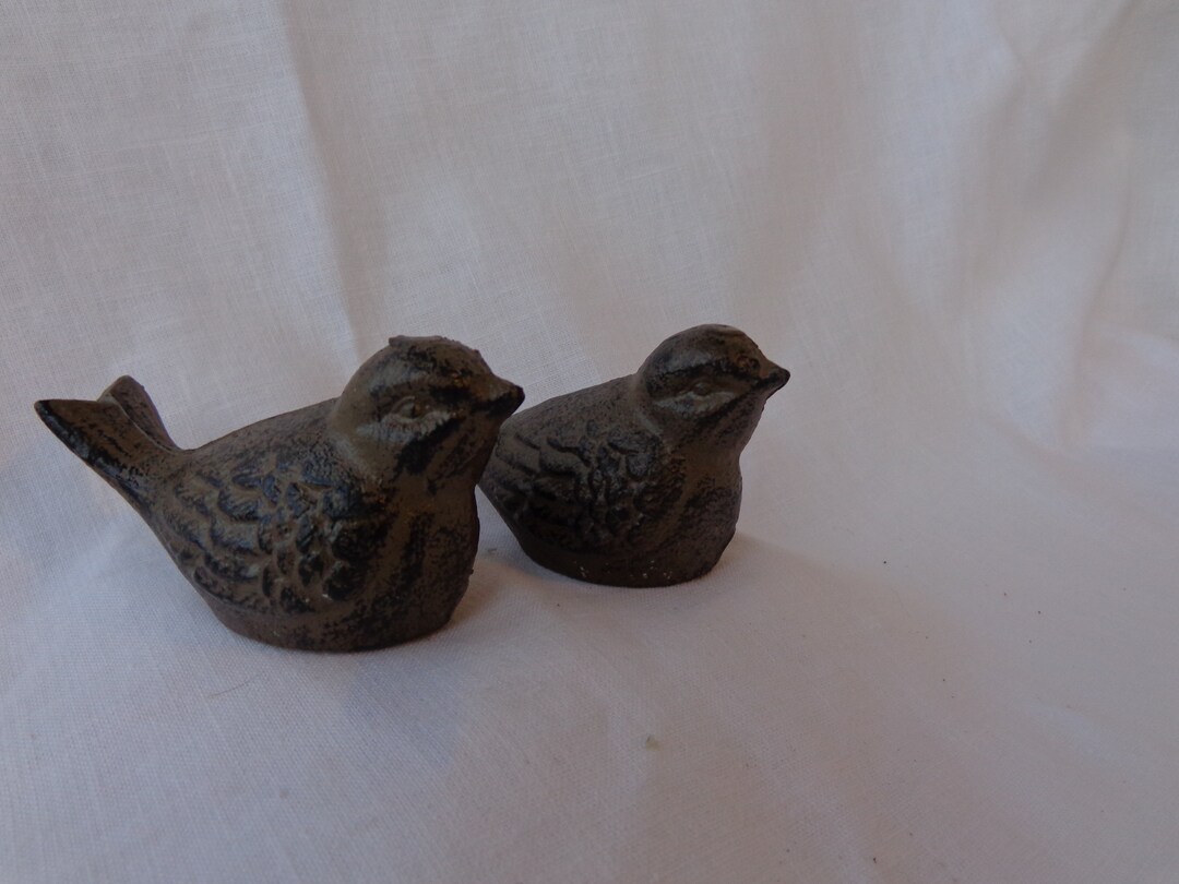 Pair of Cast Iron Birds - Small Cast Iron Birds - Cast Iron Figurines ...