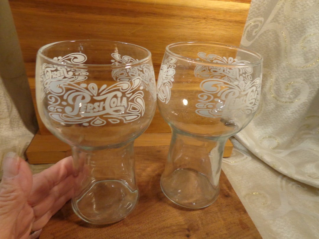 PAIR PEPSI GLASSES - Pair White Insignia Fancy Clear Pepsi Coca Glasses ...