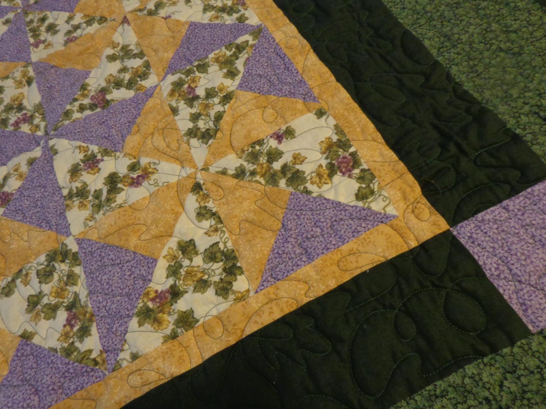 GRAPE and VINES QUILT - 65" X 52" - New Machine Worked Patchwork Quilt ...