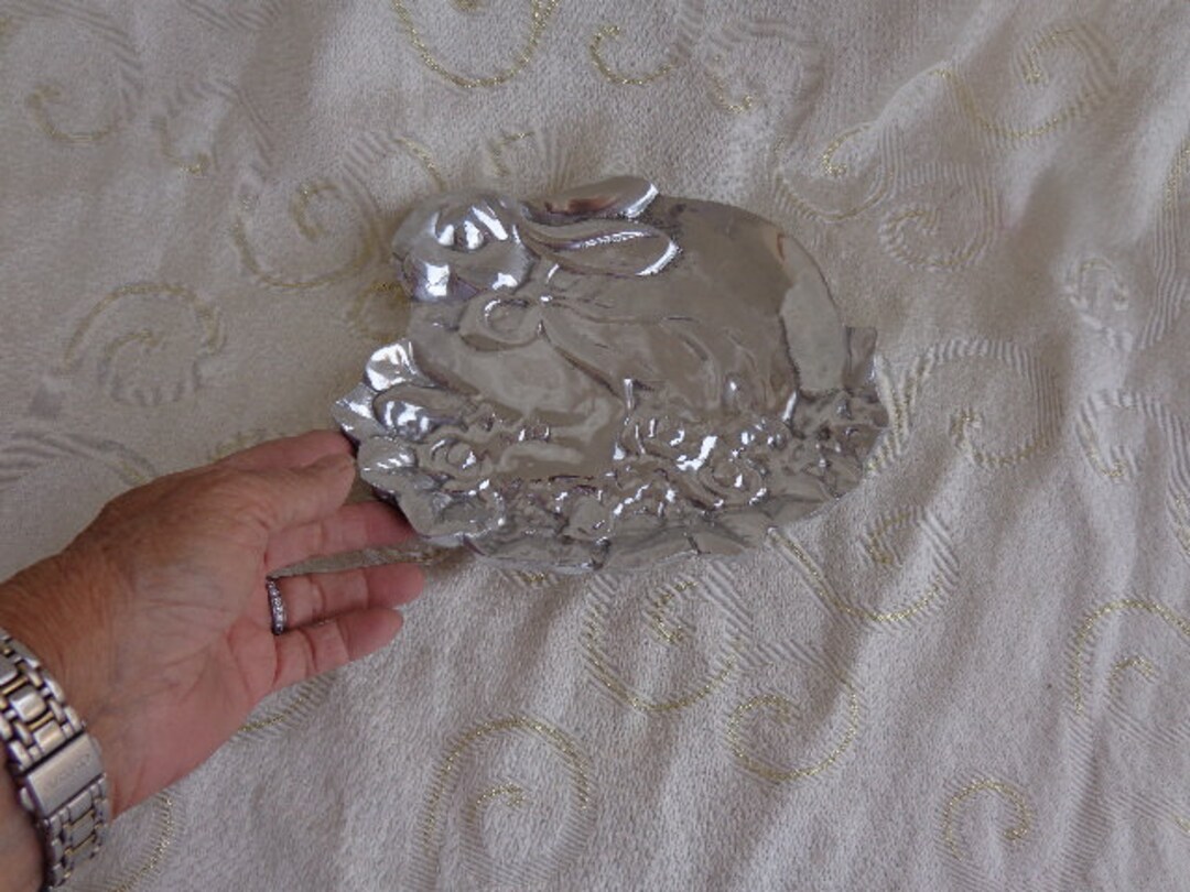 PEWTER RABBIT DISH by Holland Boone - 7 1/2" X 8 1/2" Pewter Rabbit ...