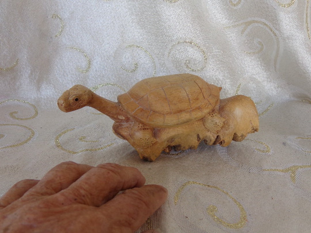 CARVED ROOT TURTLE - Hand-carved Turtle Made From Tree Root - 7 1/2"l X ...