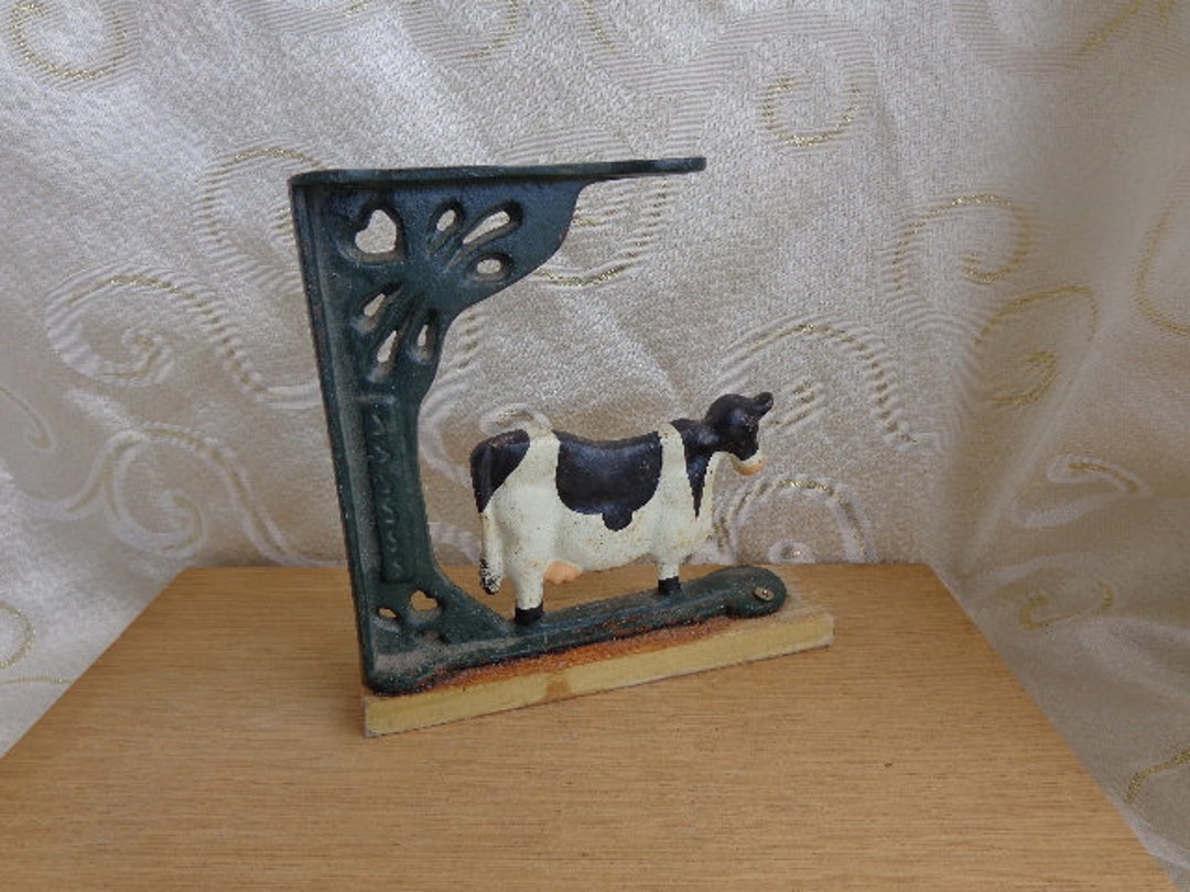 CAST IRON COW Bracket - 50's - 6 1/4"h X 6 1/8"l X 1 1/2"w - Painted ...