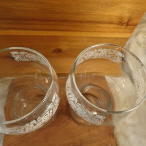 PAIR PEPSI GLASSES - Pair White Insignia Fancy Clear Pepsi Coca Glasses ...