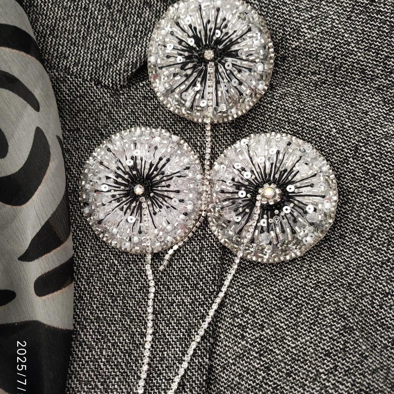 Dandelion Brooch - Etsy