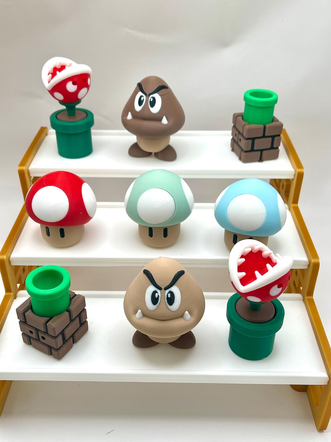 Mario Fidget Clicker ~ Desk Toy ~ Party Favors ~ Stress Relief Toy - Etsy