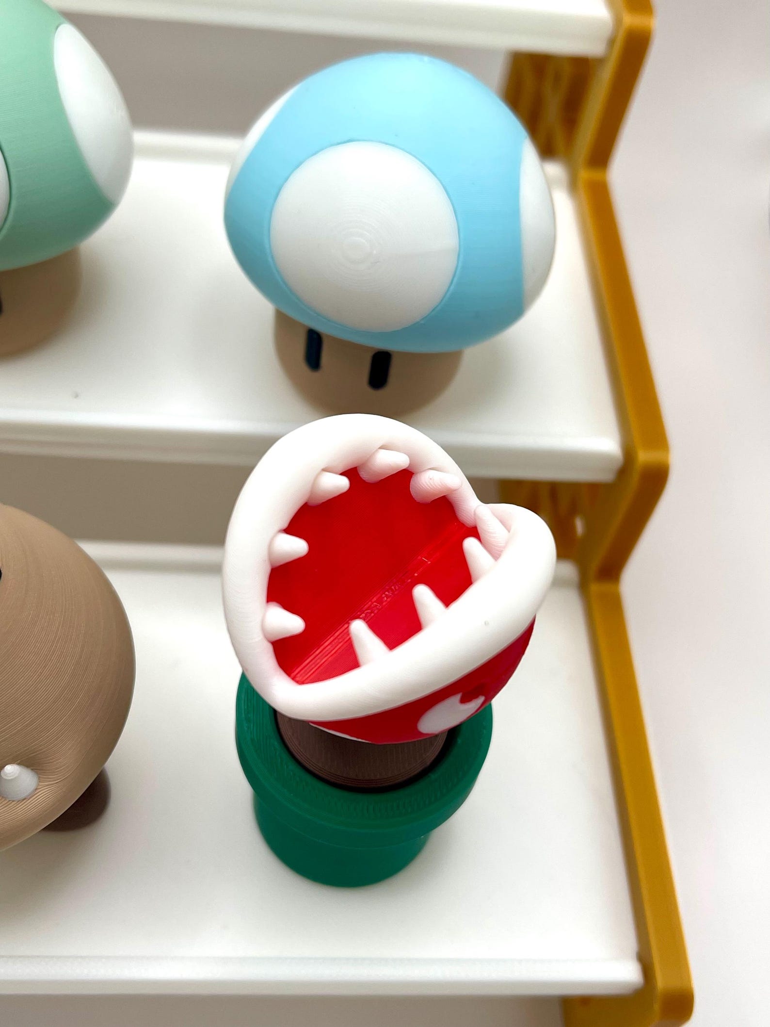 Mario Fidget Clicker ~ Desk Toy ~ Party Favors ~ Stress Relief Toy - Etsy