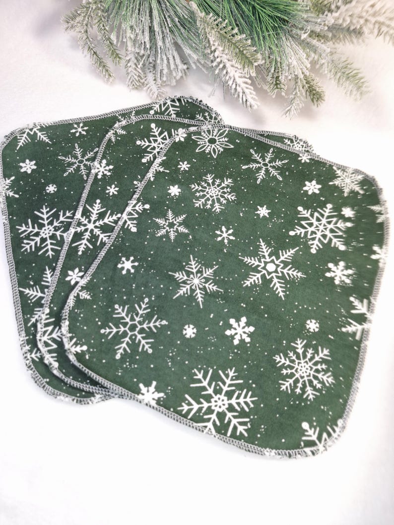 Evergreen Snowflake Cotton Flannel Towels: Reusable Napkins, 10"x12" - Etsy