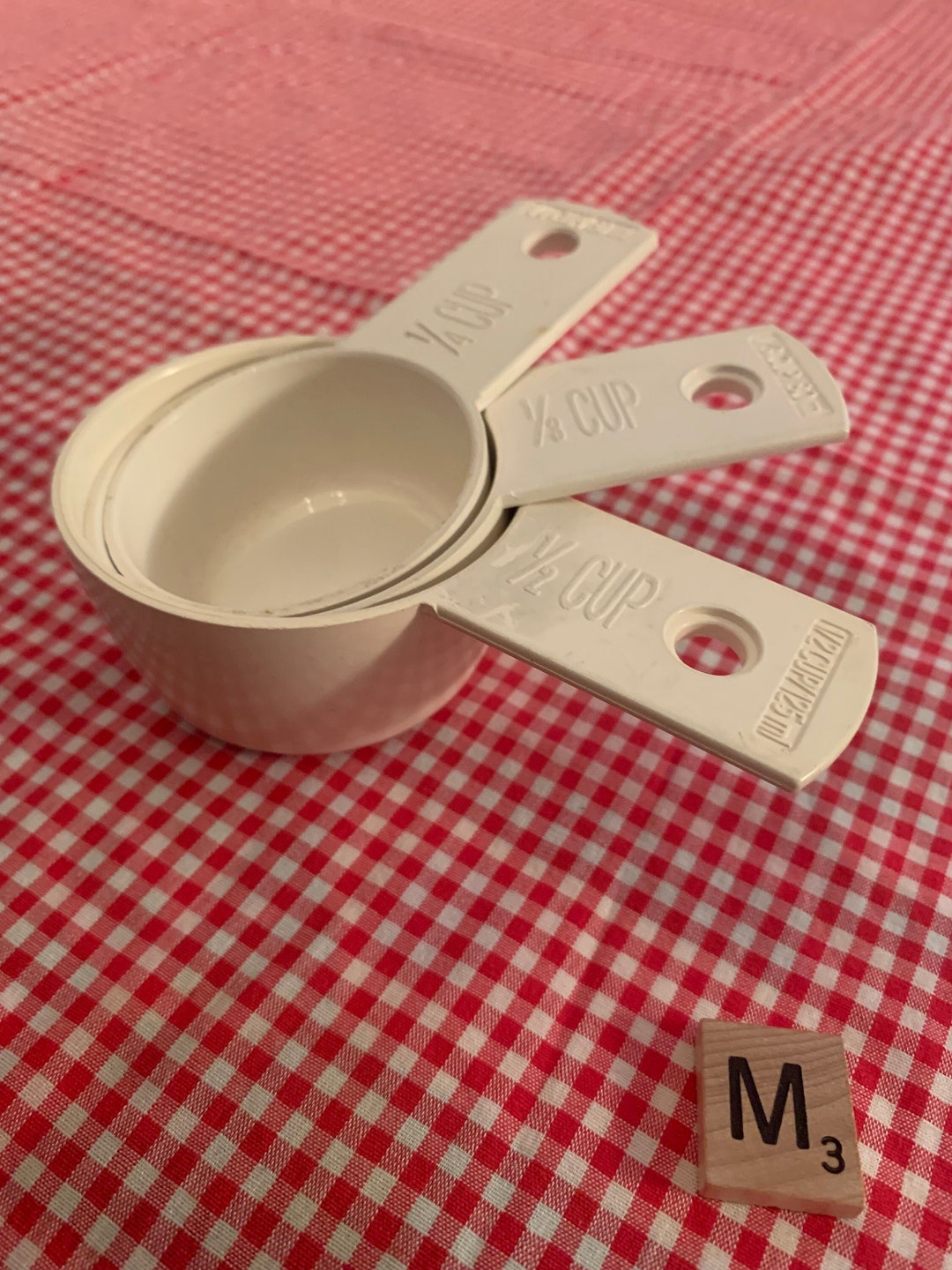 3 Vintage PYREX Plastic Measuring CUPS Retro Off-white / Ivory Nesting ...