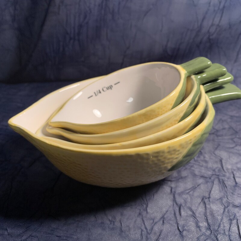 4 Cup Measuring Cup - Etsy