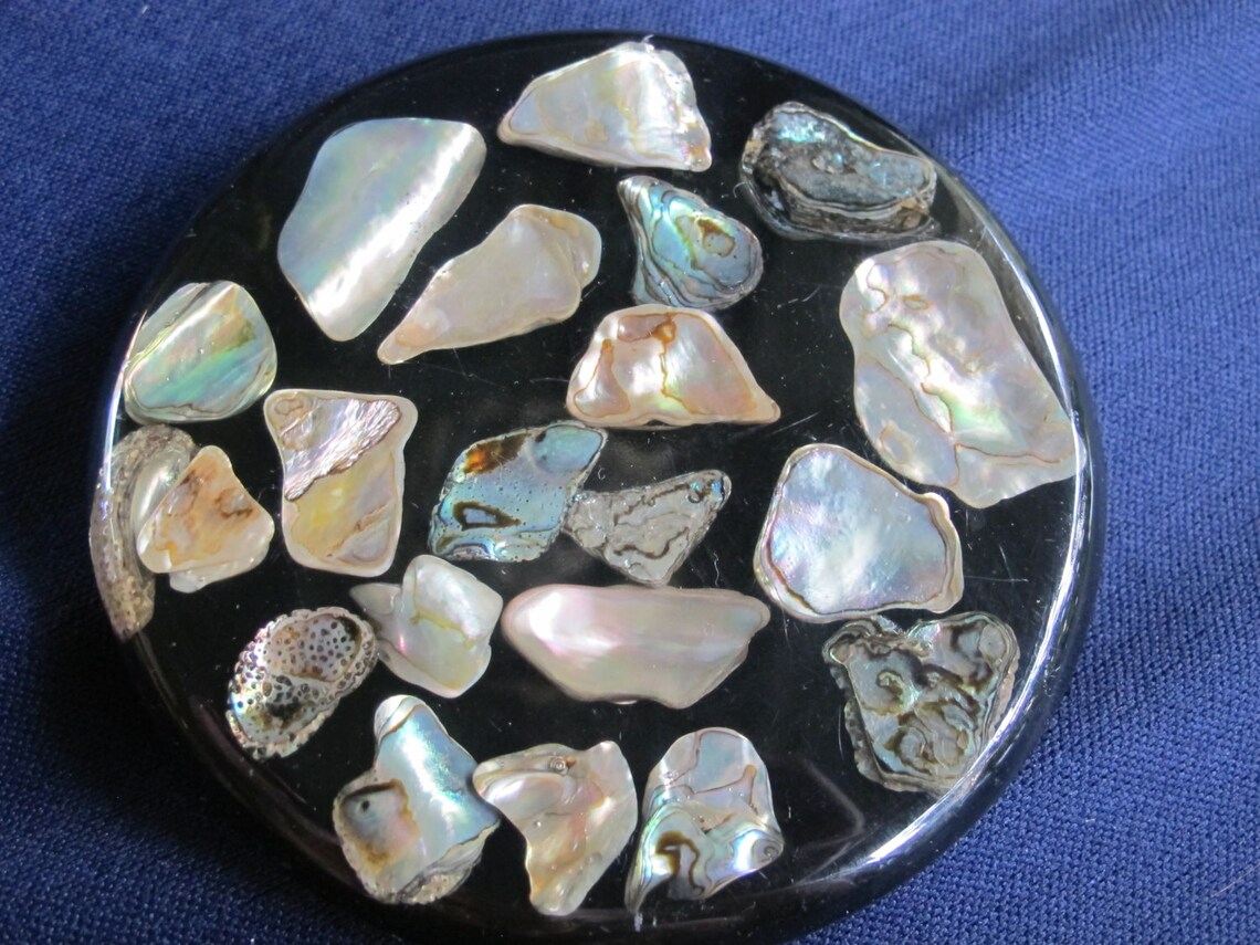 Resin TRIVET With ABALONE Shells Retro BLACK Colored Hot - Etsy