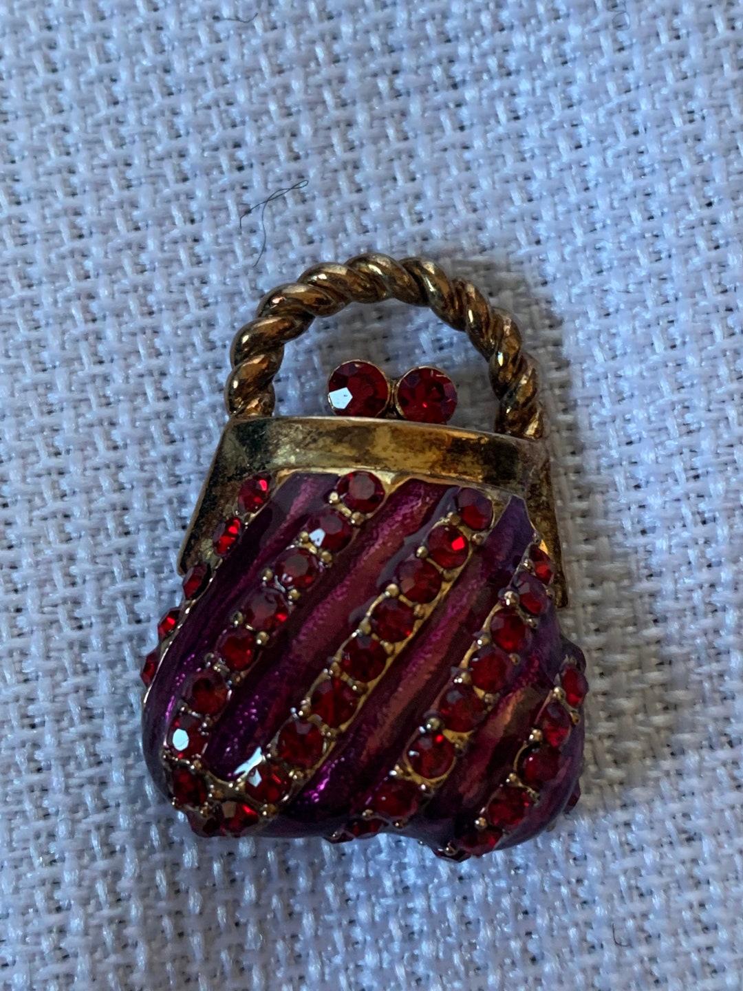 EISENBERG ICE Rhinestone Pin Brooch Signed Purse Bag Redhat RED Sparkly ...