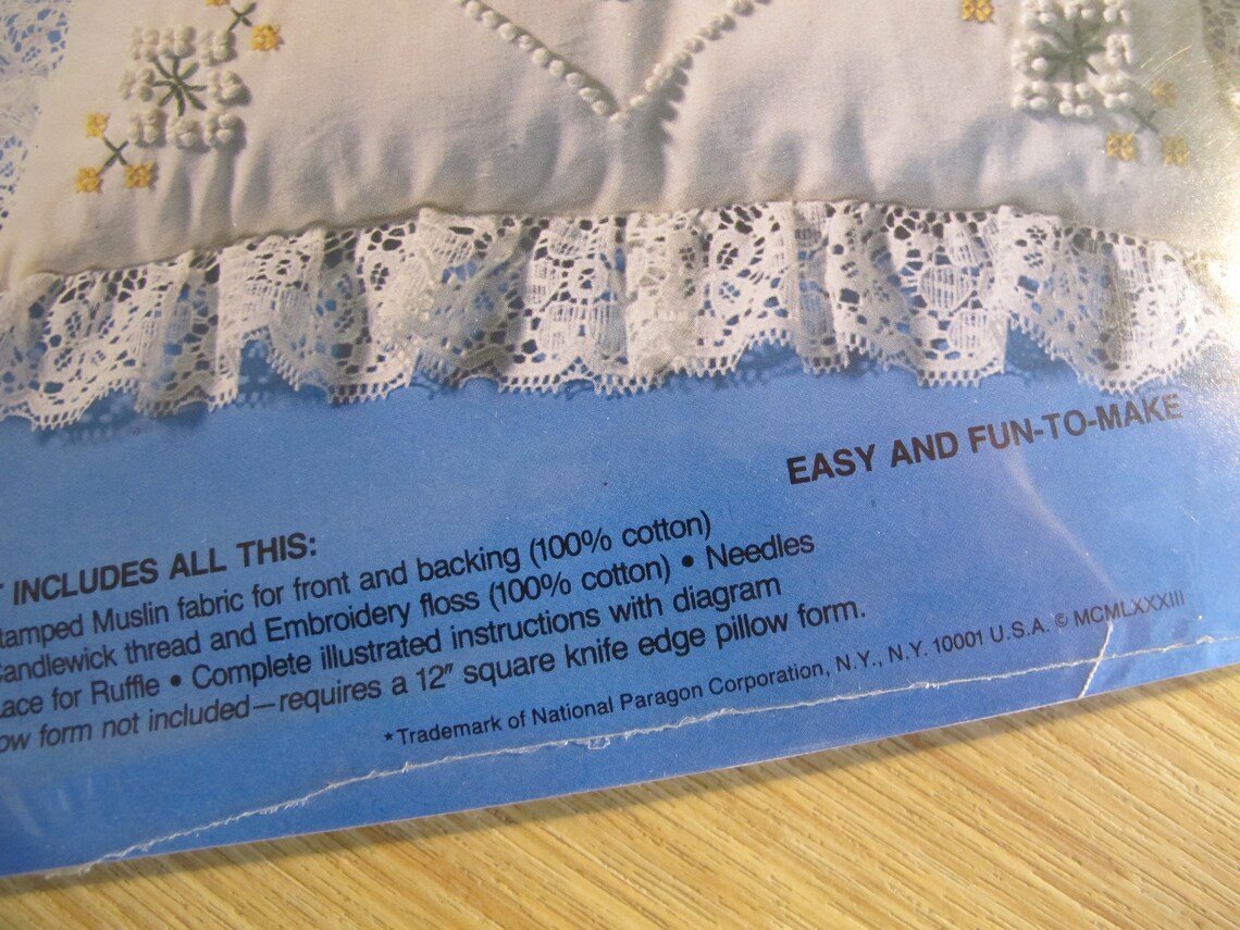 YELLOW DAISY 8265 Kit Creative Moments Candlewick Kit Lace Edged Pillow ...