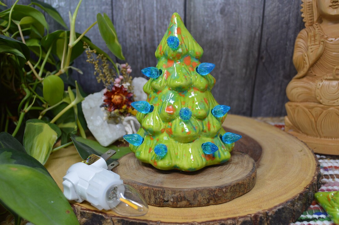 Vintage Style Ceramic Christmas Tree With Lights Wall Plug Nightlight ...