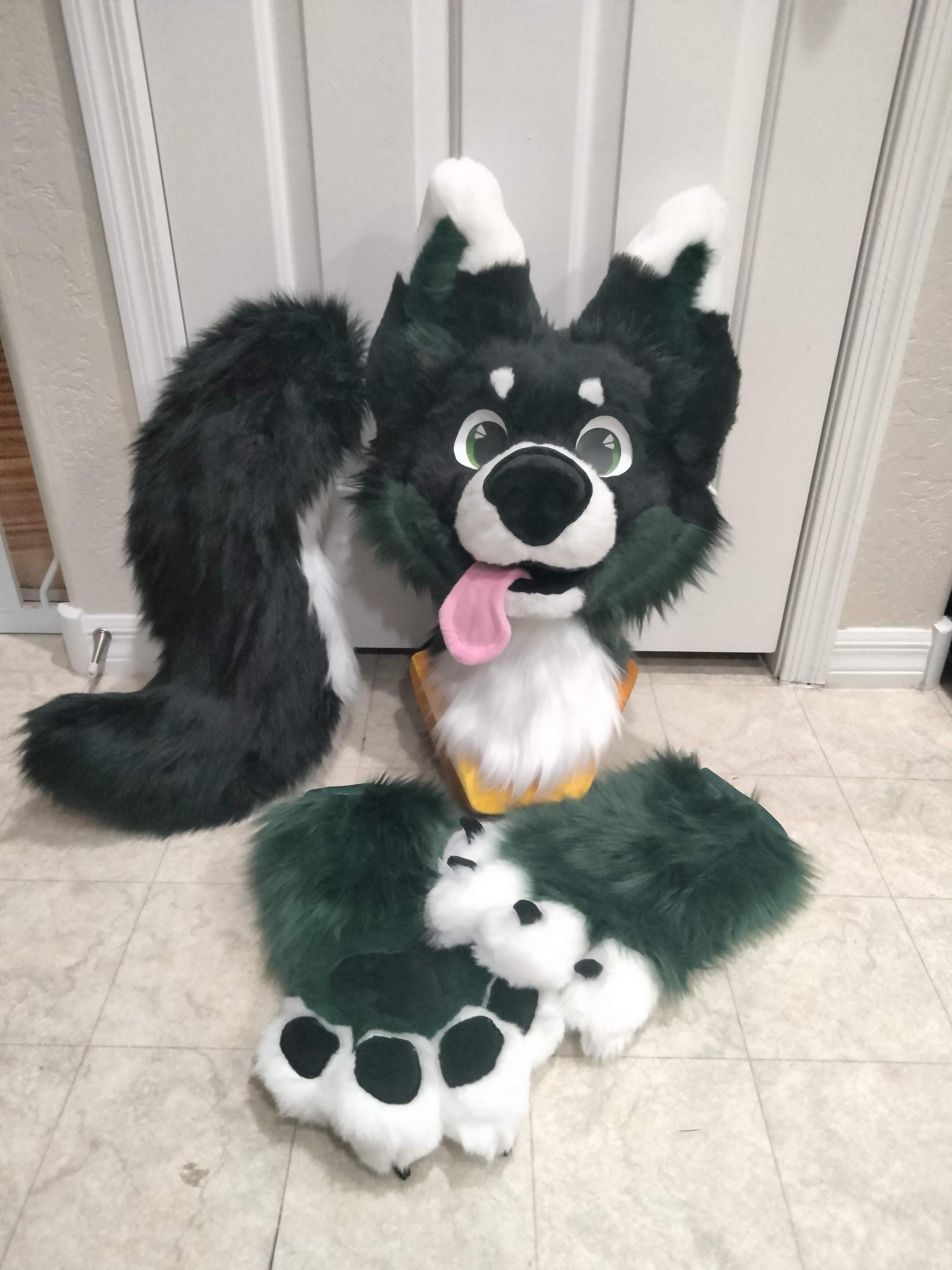 CLOSED!! Custom Fursuits! READ DESCRIPTION! Full Body, Partial, Head ...