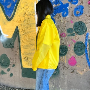 70s 80s Yellow Nylon Windbreaker , Yellow Jacket , Zip up , Louisville ...
