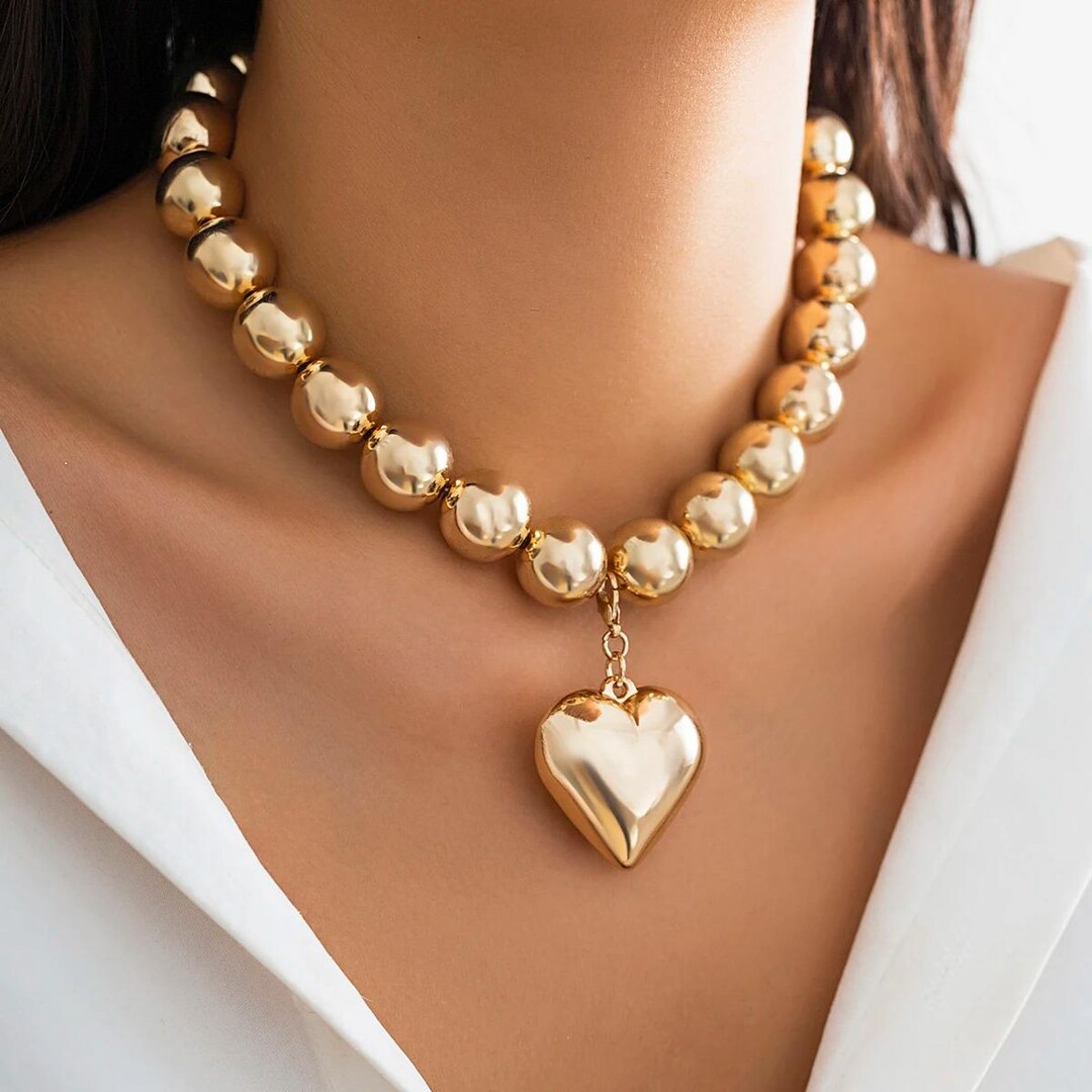Salircon Chunky CCB Beaded Chain Necklace Gold Heart Pendant Choker ...