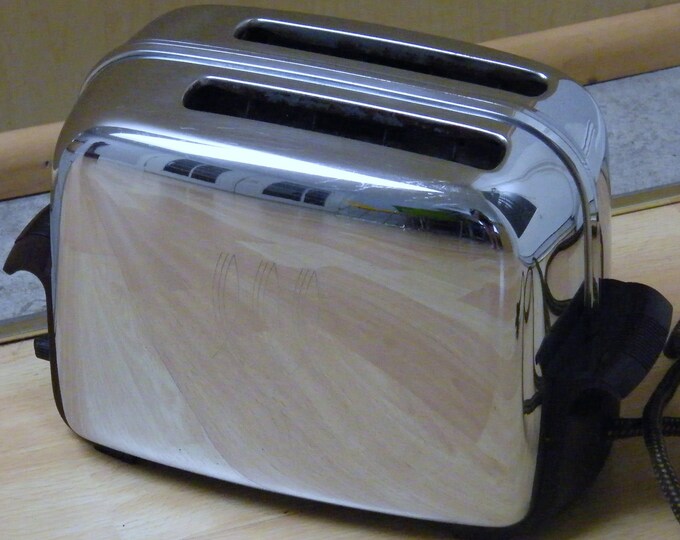 Vintage Mid Century 1940's 1950's Toastmaster Toaster Model 1B14 Chrome ...