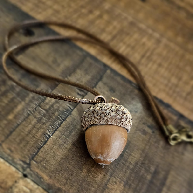 Gold Acorn Necklace - Etsy