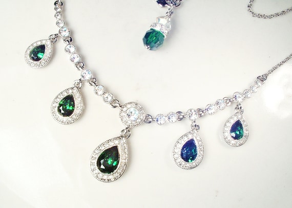 PRISTINE Vintage CAROLEE Art Deco Glam Emerald Rhines… - Gem