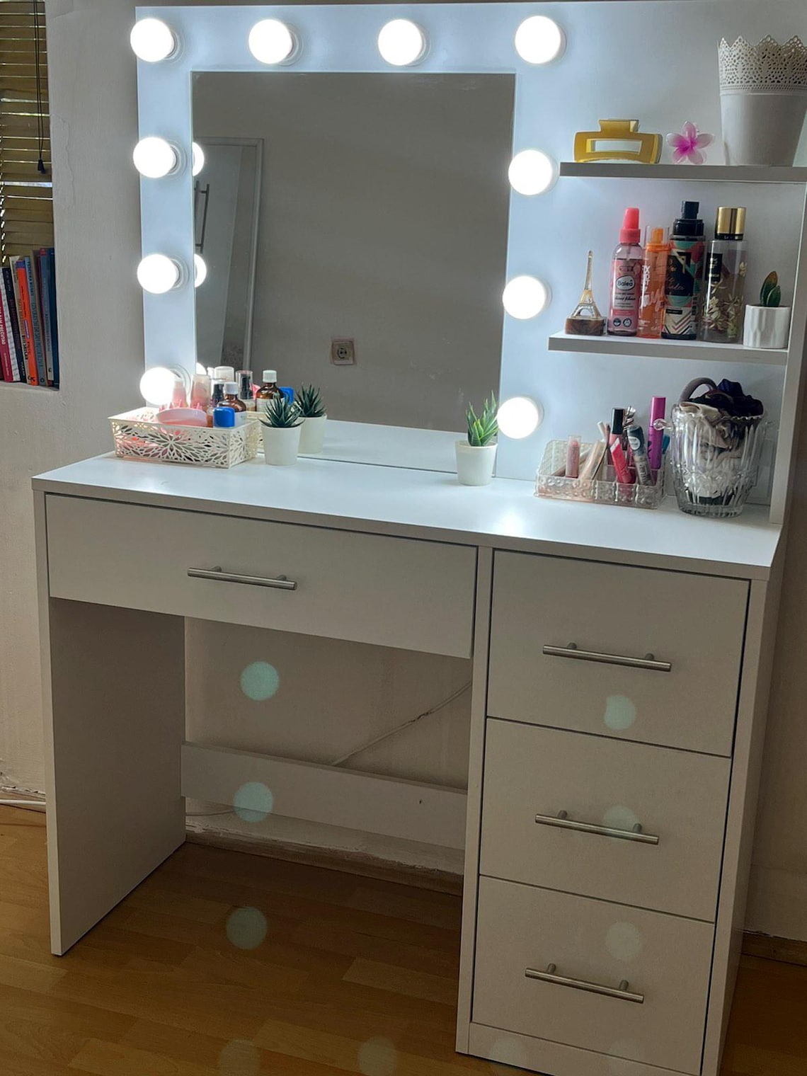 DIY Hollywood Makeup Vanity Table/desk With Mirror,lights and Shelves ...