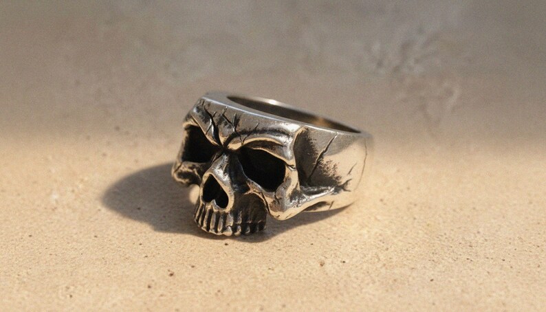 Half Skull Ring: Detailed Cracked Design - Sterling Silver Jewelry - Etsy