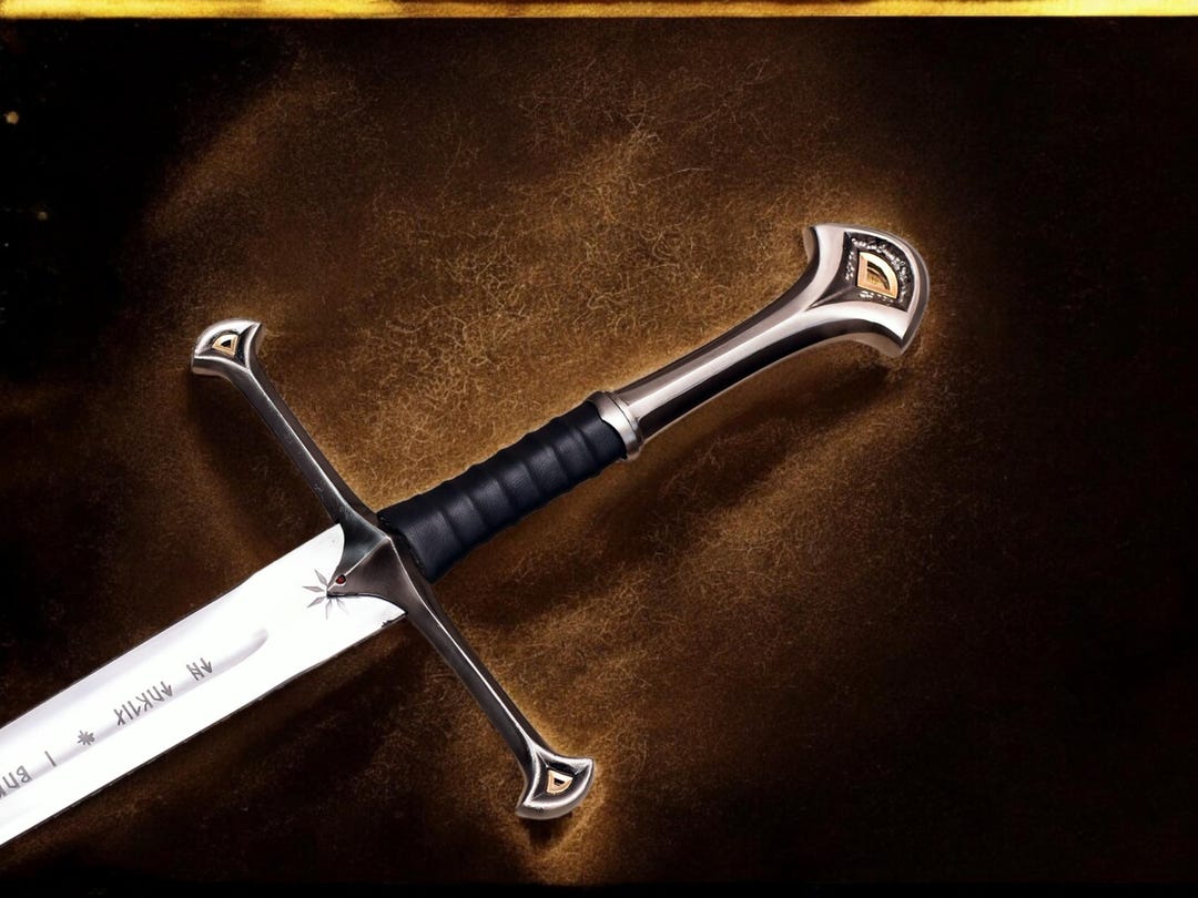 The King Aragorn Sword With Scabbard, Epic Fantasy Sword for Cosplay ...