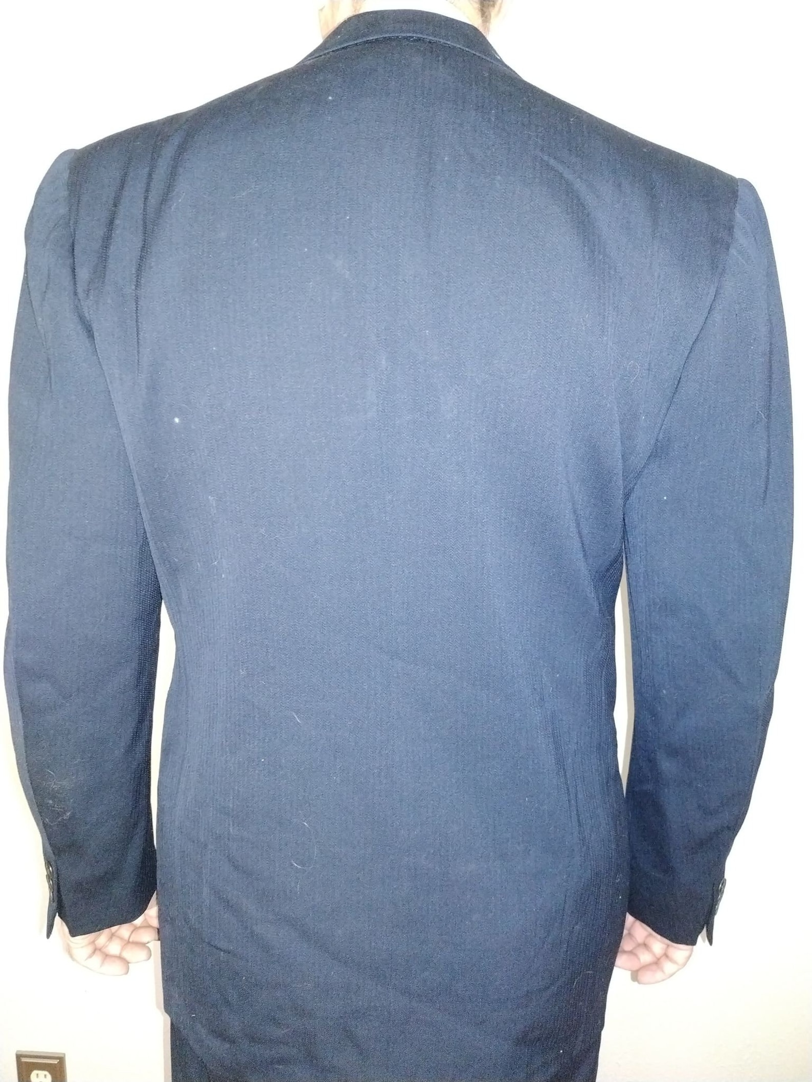 Plateau Timely Clothes Fabric Pacific Mills Balanced Tailoring the F.H ...