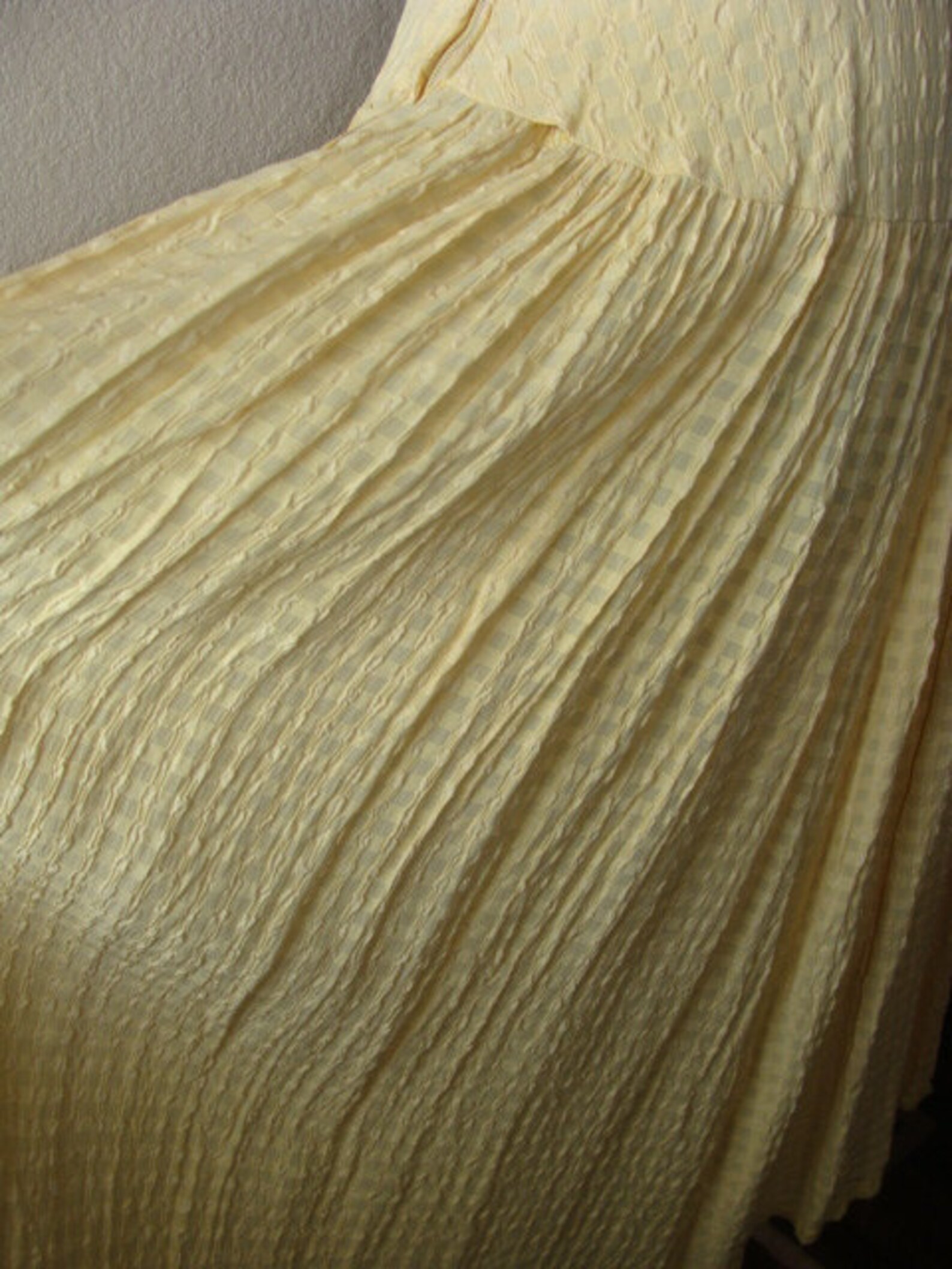 Vintage Mid Century Sheer Window Pane Yellow Sears Sucker Pucker Ladies ...