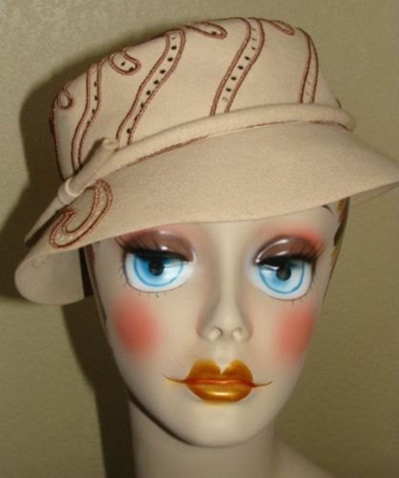 1930's Antique 1940's Vintage Bucket Fedora Hat Cream Tan Brown Candy ...