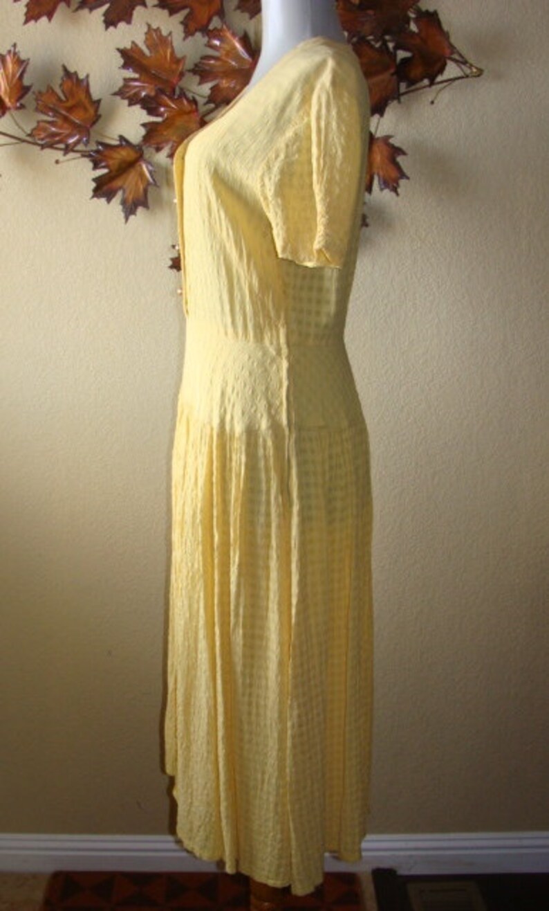 Vintage Mid Century Sheer Window Pane Yellow Sears Sucker Pucker Ladies ...
