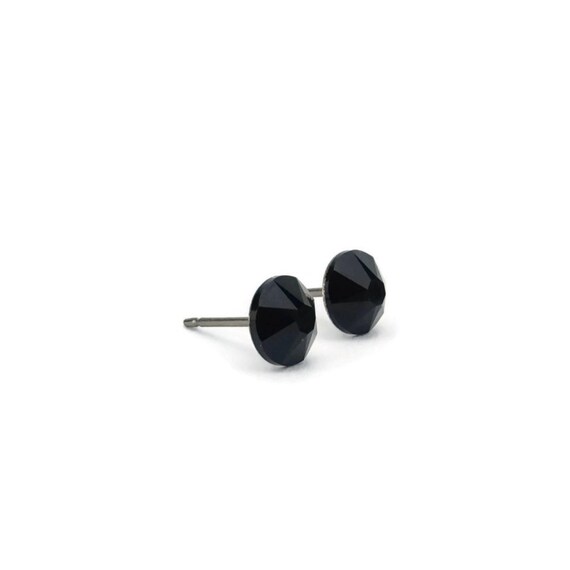 Pure black studs store