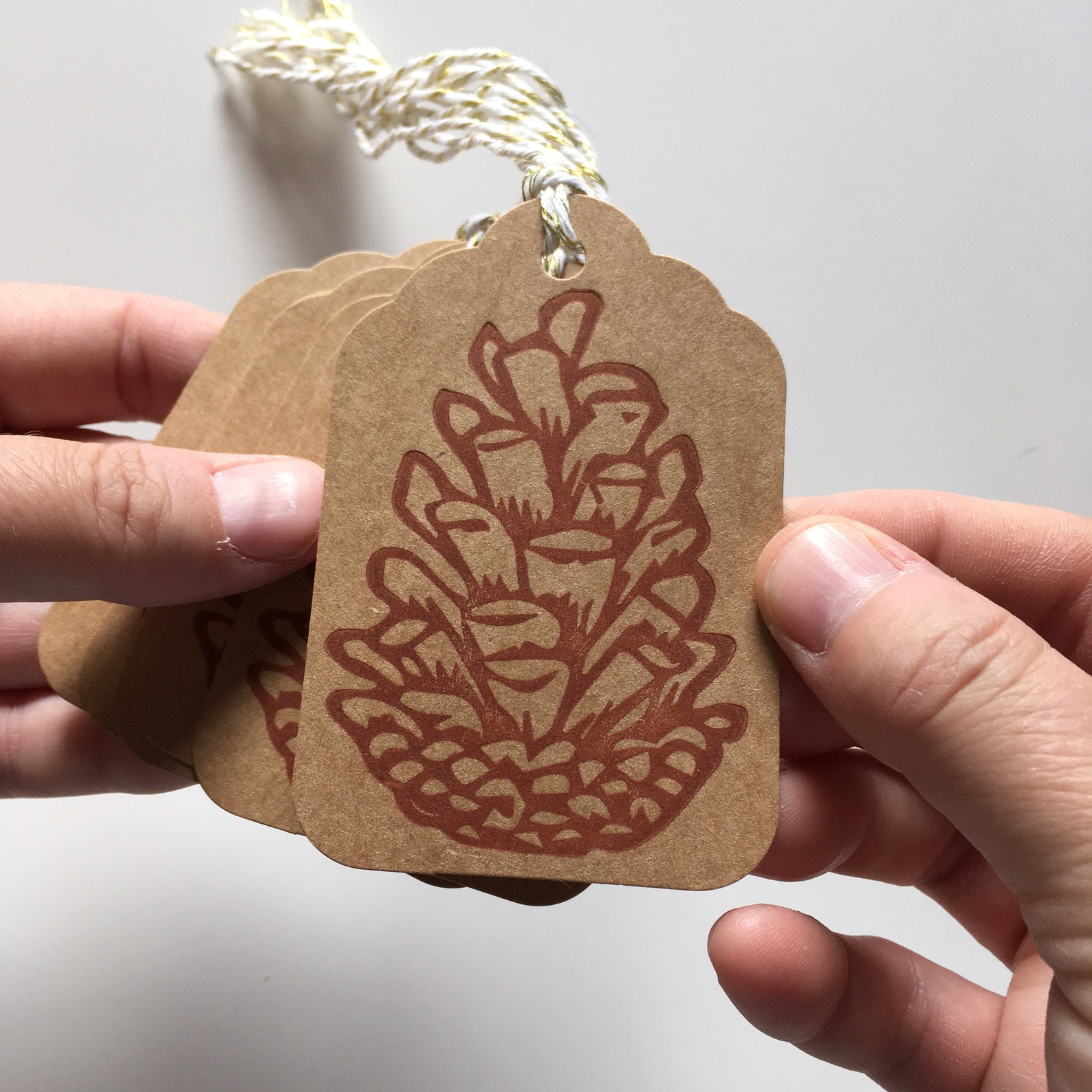Pine Cone Letterpress Gift Tag Set: Kraft Scalloped Tags - Etsy