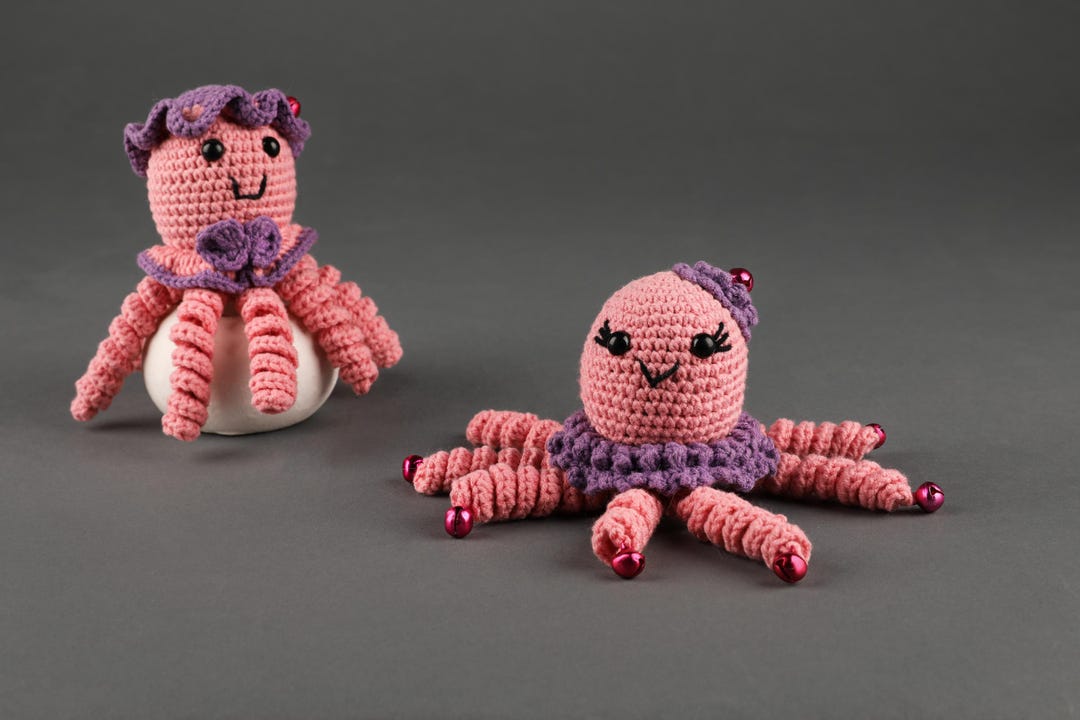 Handmade Yarn Cat Toy: Interactive Bell Toy for Cats and Kittens - Etsy